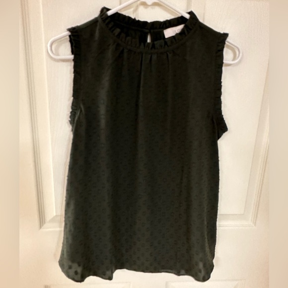 LOFT | Tops | Womens Loft Sleeveless Ruffle Swing Top | Poshmark